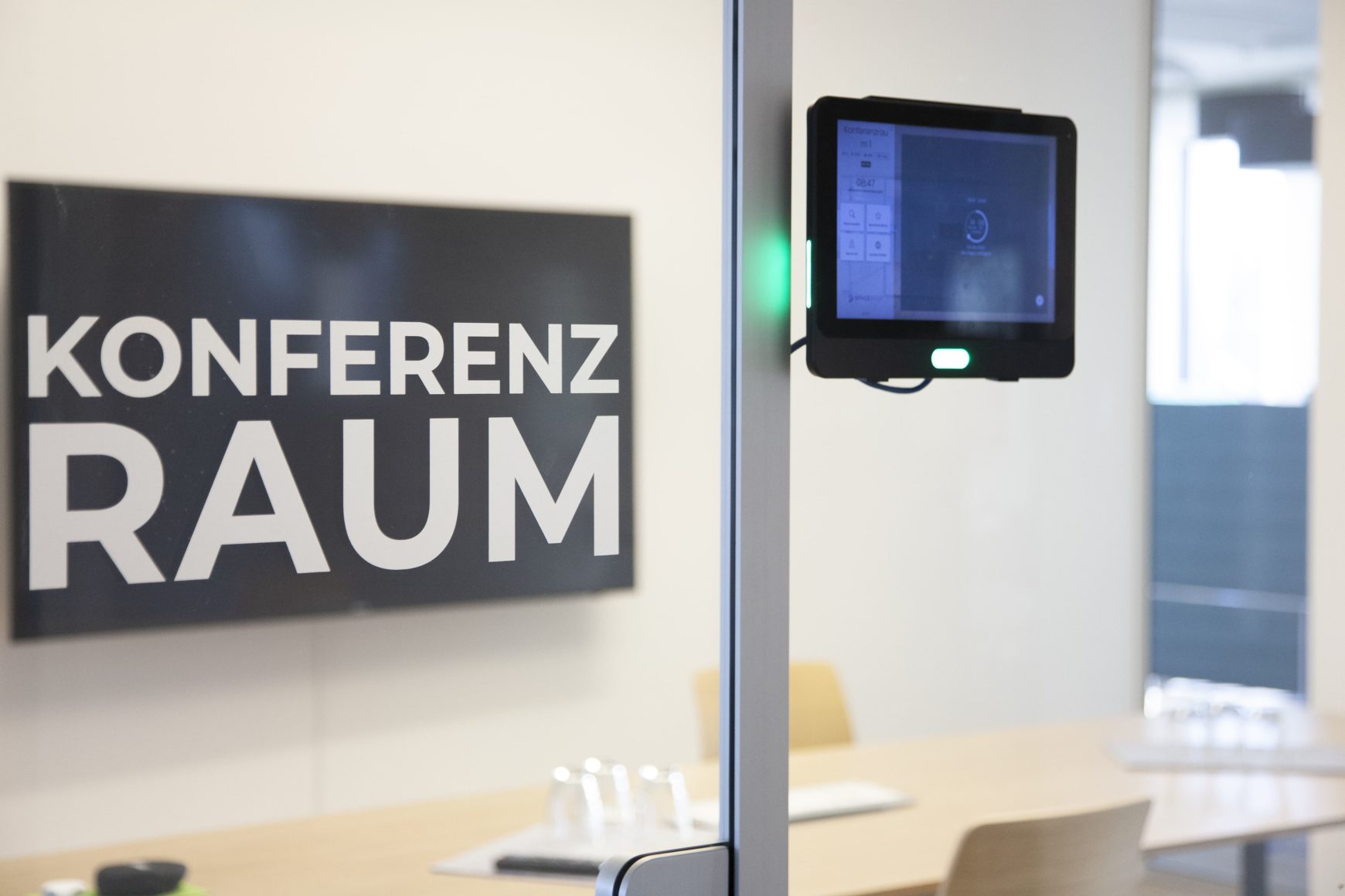 Unternehmen - CREM SOLUTIONS