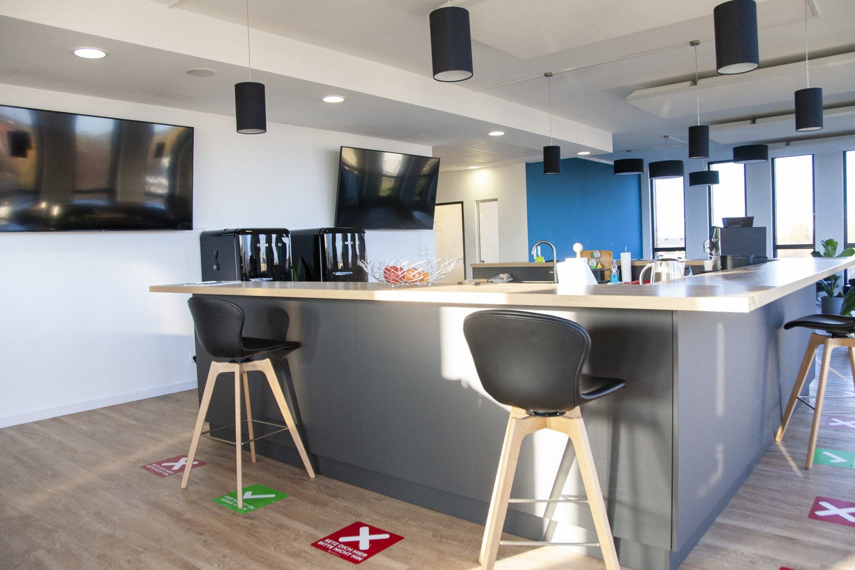 Unternehmen - CREM SOLUTIONS