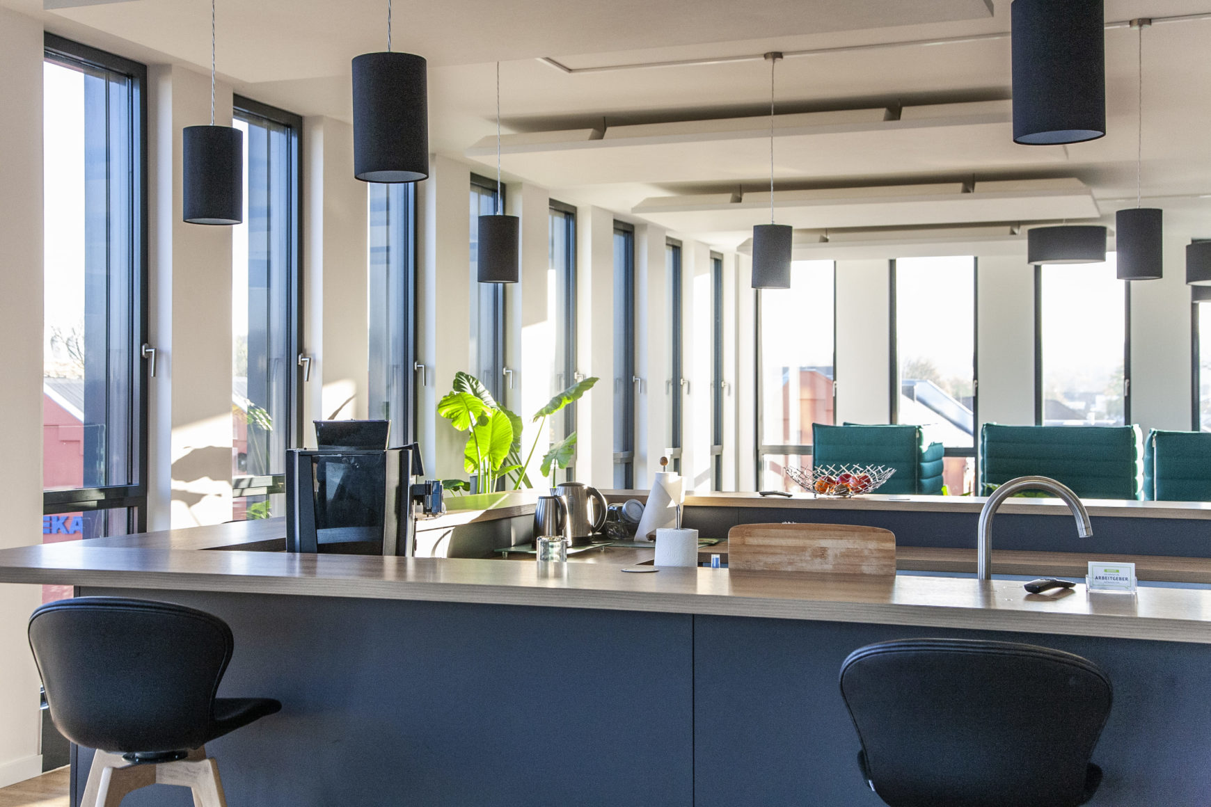 Unternehmen - CREM SOLUTIONS